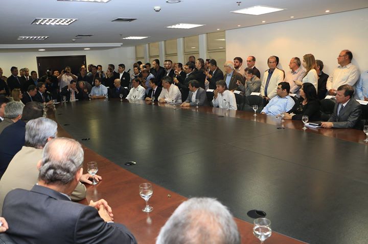 Assinatura de Protocolo de Intenções Caramuru Alimentos - Prefeitura ... Assinatura de Protocolo de Intenções Caramuru Alimentos - Prefeitura ...